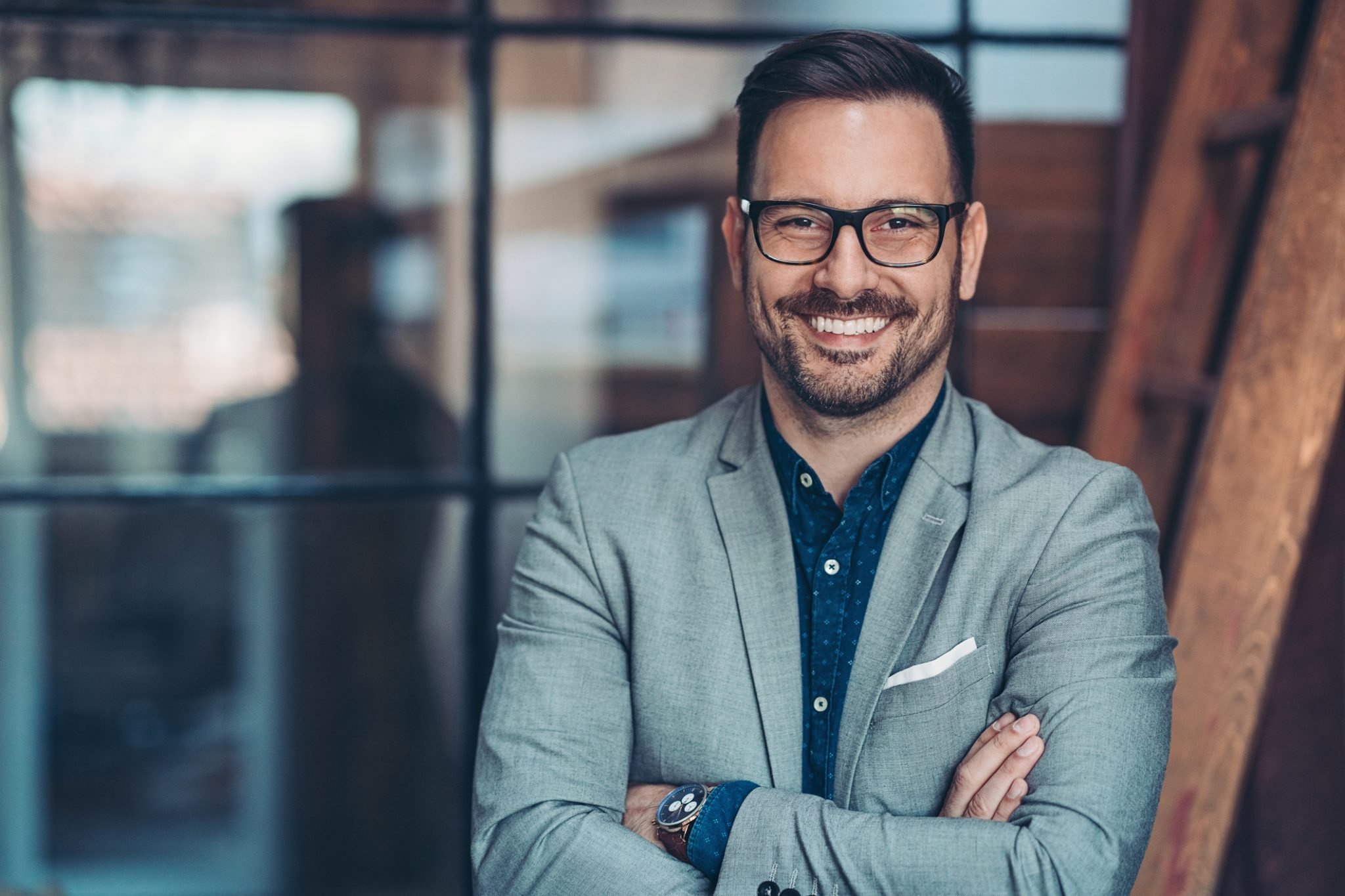 About Us – The Advantage